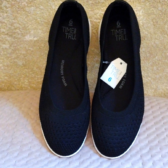 Time and Tru | Shoes | Time And Tru Knit Ballet Flats Comfort Walking ...